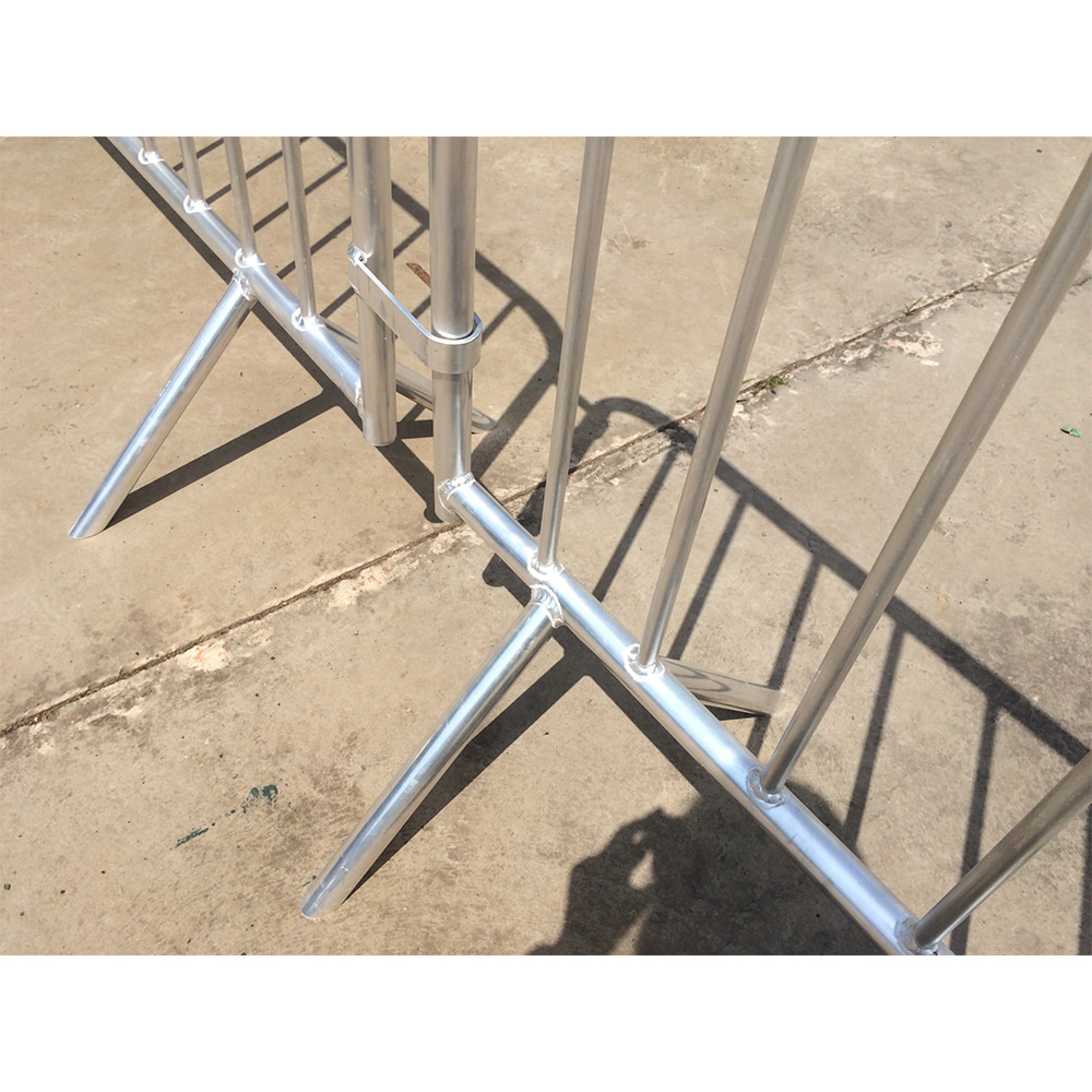 Iron Security Barrier Metal Security Barricade Police Police Barrier Price